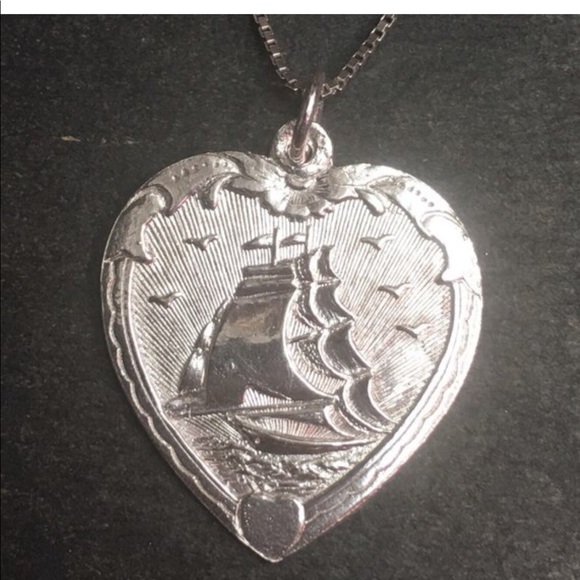 3 Royal Dazzy | Jewelry | New Silver Sailing Boat Charm Reversible ...